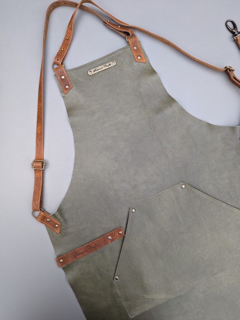 Cross-Strap Apron – Deluxe Leather Apron | Stalwart Crafts US